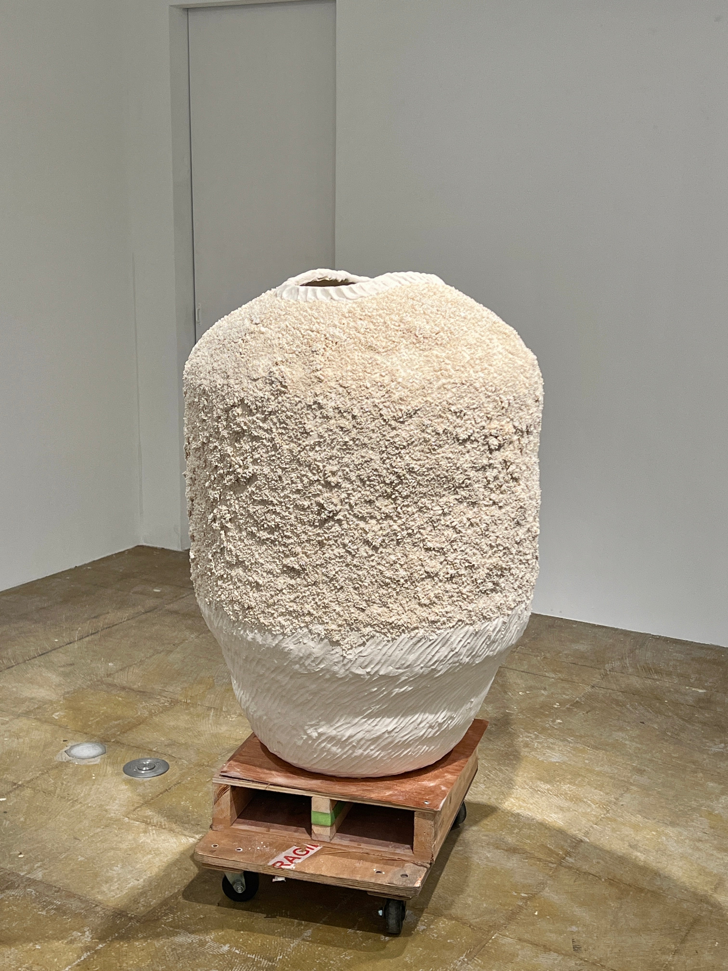 "Shiro a(alpha)", 2023 – The LOOP Gallery